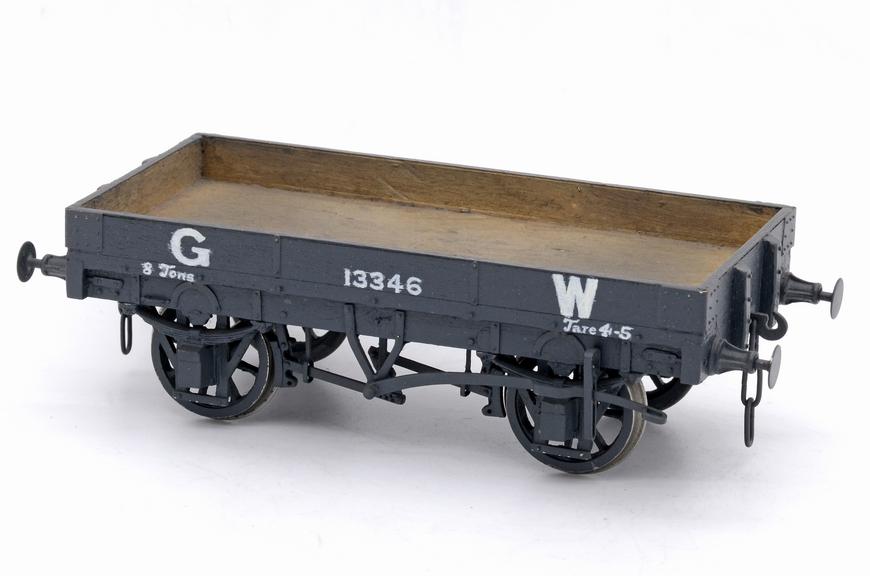 model flat wagon | Science Museum Group Collection