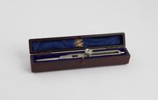 Proportional compasses with lineal ratio scale | Science Museum Group ...