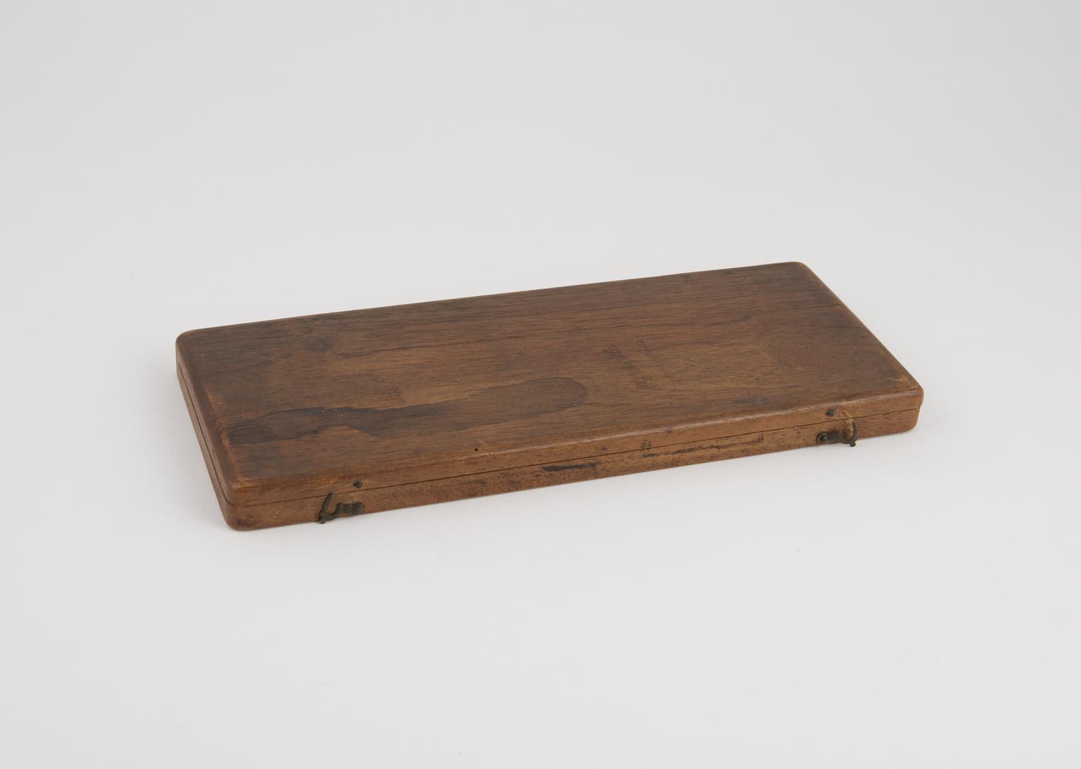 Semicircular protractor with sliding vernier and box | Science Museum ...