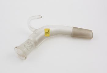 Distillation receiver adaptor bend with side arm | Science Museum Group ...