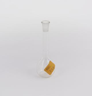 10ml Volumetric flask with ground glass neck | Science Museum Group ...