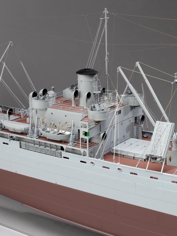 Model of 'Liberty' ship | Science Museum Group Collection