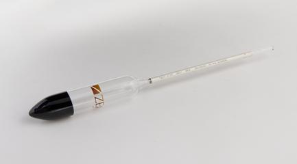 Aviation fuel hydrometer 775/825ml made by G. H. Zeal Ltd. | Science ...