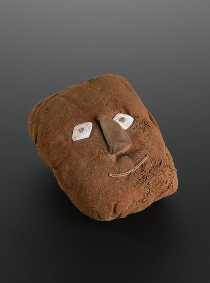 Inca initation head of stuffed canvas | Science Museum Group Collection