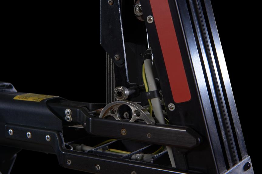 Patient side cart, from da Vinci® Classic surgical system | Science ...