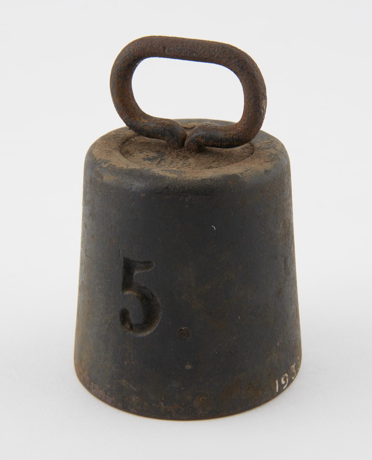 Five Swedish commercial weights | Science Museum Group Collection