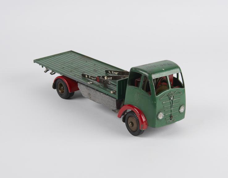 Model of Foden lorry used in vehicle braking tests | Science Museum ...