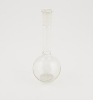 Flat bottomed flask with long neck | Science Museum Group Collection