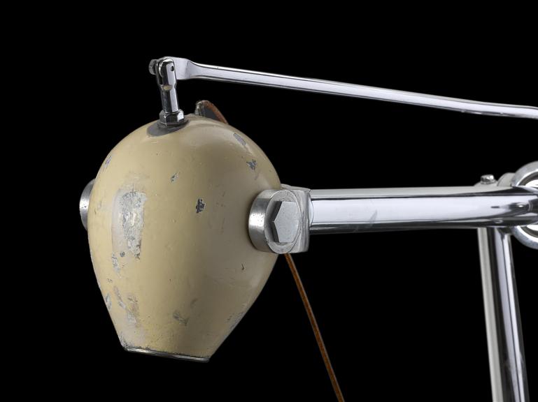 Radium teletherapy apparatus, the radium 'bomb' | Science Museum Group ...