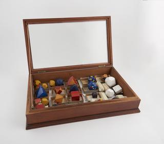 Chalk crystal models in display case | Science Museum Group Collection