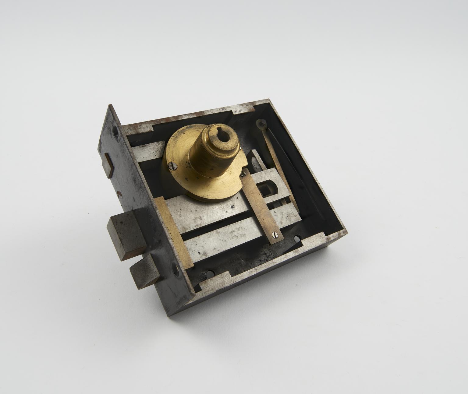 Bramah 3 bolt rim lock | Science Museum Group Collection