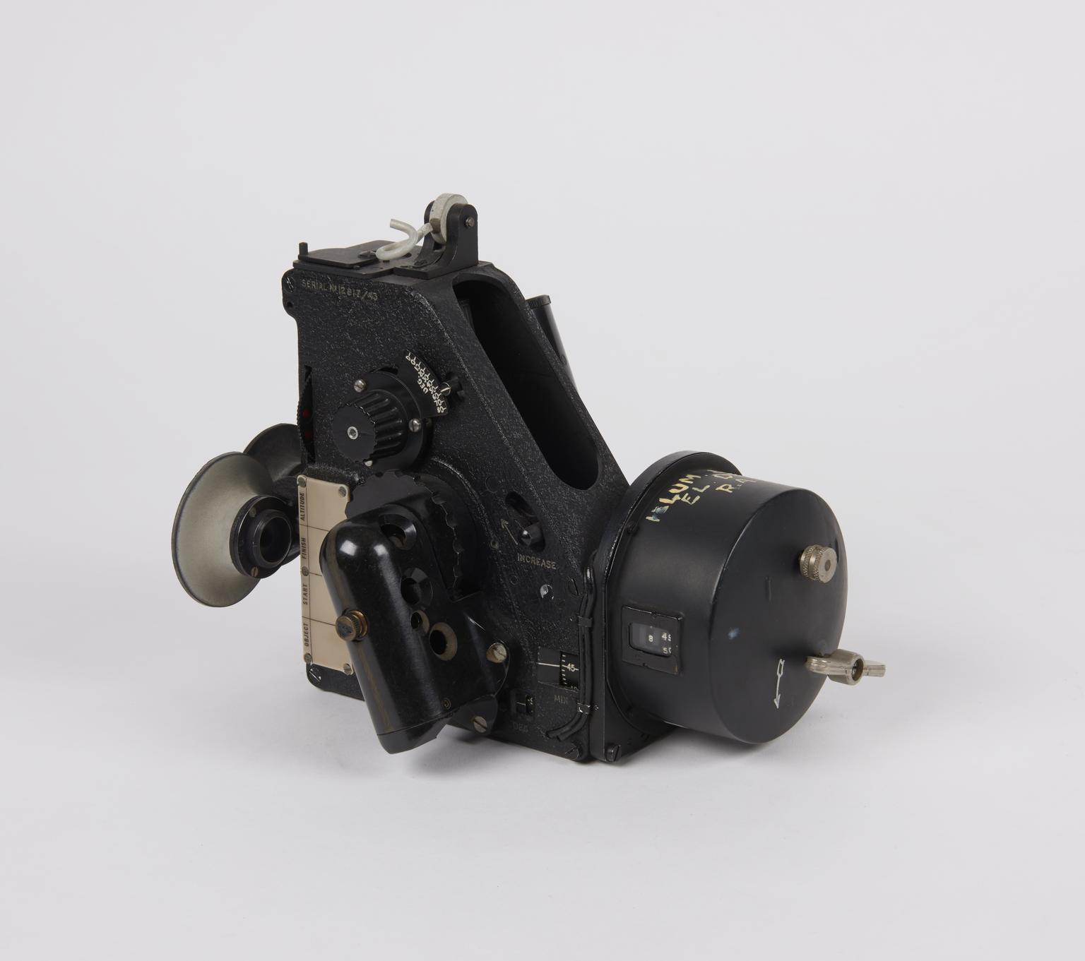 Aircraft bubble sextant. | Science Museum Group Collection