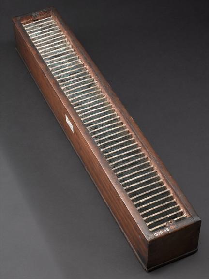 Trough battery, 1801-1838 | Science Museum Group Collection