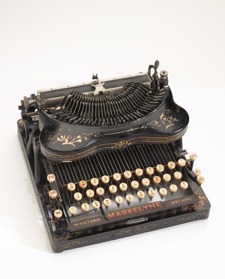 Maskelyne "Victoria" typewriter (series A no.8) | Science Museum Group ...