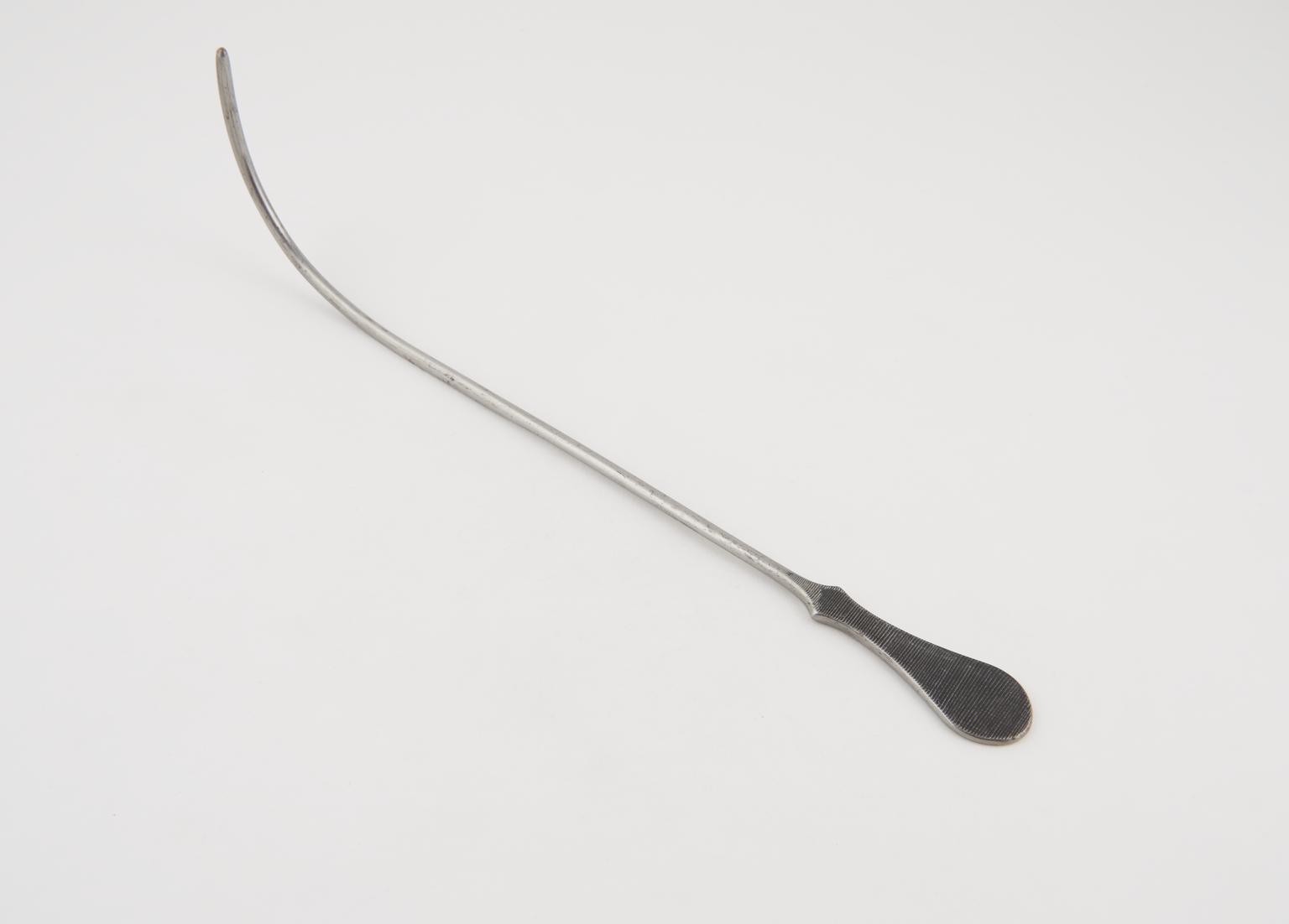Curved lithotomy staff with median groove and flat handle | Science ...