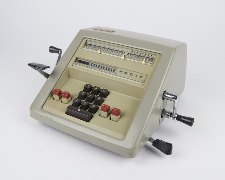 Facit manual calculating machine model CM2-16 | Science Museum Group ...