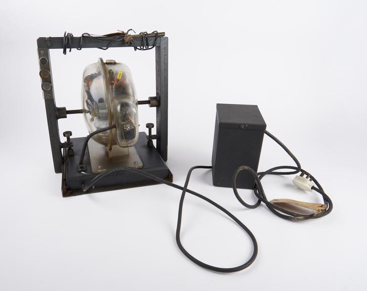 Demonstration compressor unit in perspex casing | Science Museum Group ...