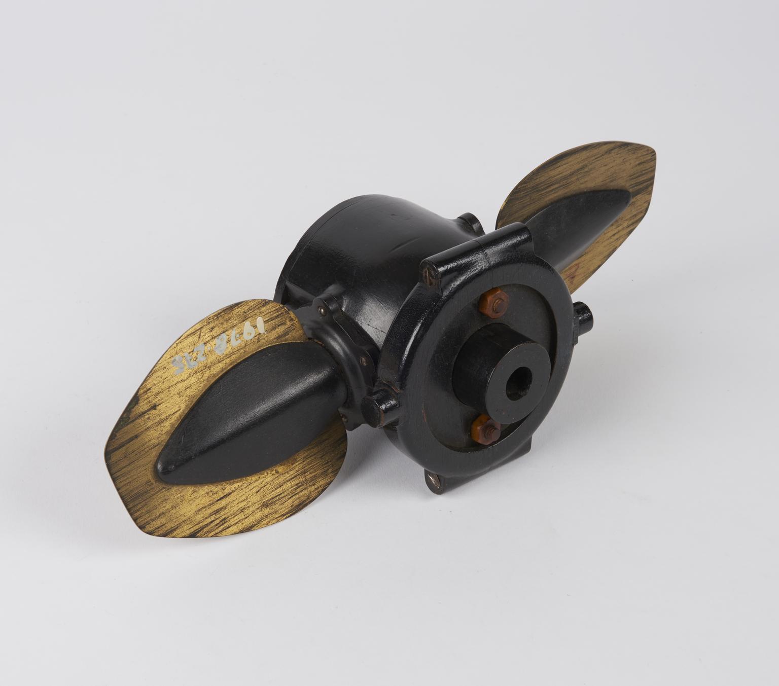 "Eyre" Patent feathering propeller | Science Museum Group Collection