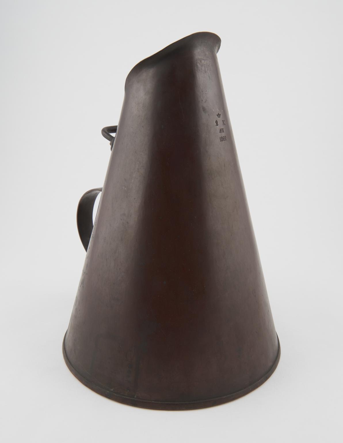 Collection of copper capacity measures | Science Museum Group Collection