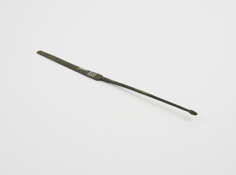 Combined spatula with long blade and olive-ended probe | Science Museum ...