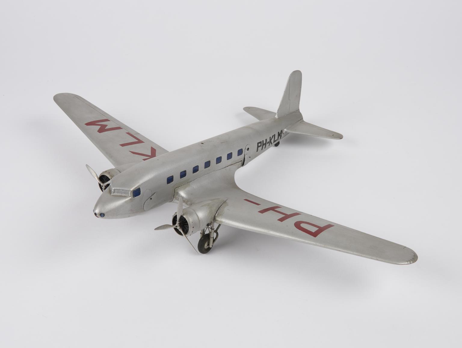 Model of K.L.M. Douglas D.C.2 Air Liner | Science Museum Group Collection
