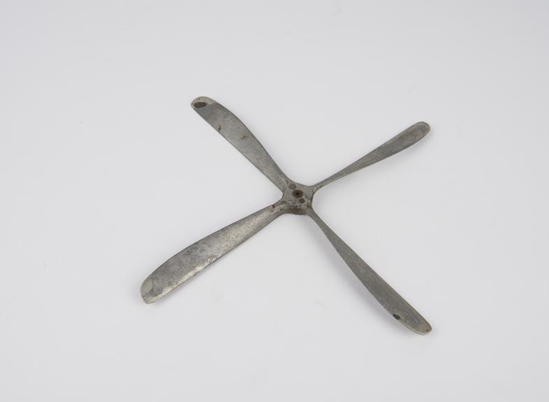 Model of 4 bladed early aluminium propeller. | Science Museum Group ...