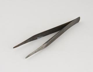 Spring-action forceps | Science Museum Group Collection