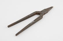 Wire bending forceps | Science Museum Group Collection