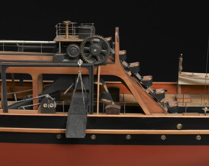Model of the twin screw Hopper Steam Dredger 'Gefion' | Science Museum ...