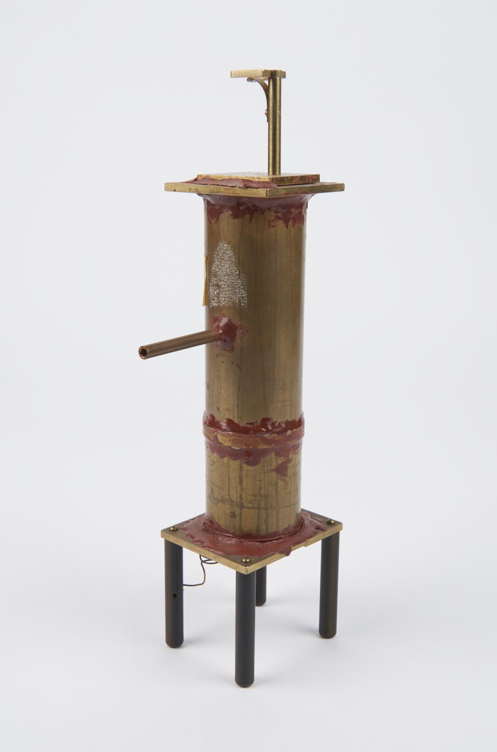 Replica of one of the apparatuses (1906) used by Rutherford to ...
