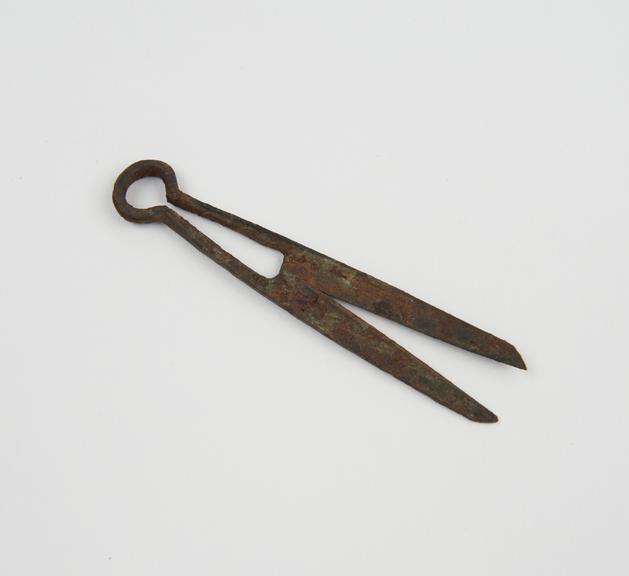 Iron shears, Roman | Science Museum Group Collection