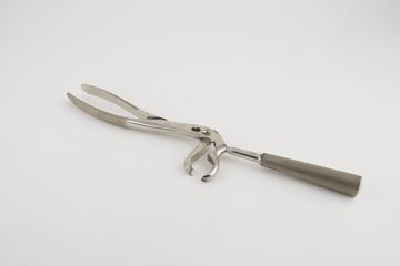 Tuffier's bone-holding forceps | Science Museum Group Collection