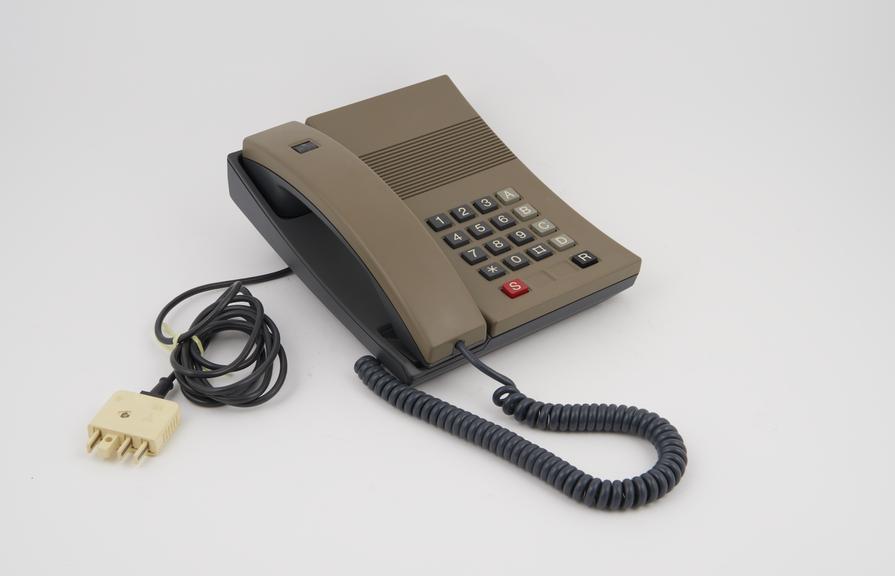 Telephone handset | Science Museum Group Collection
