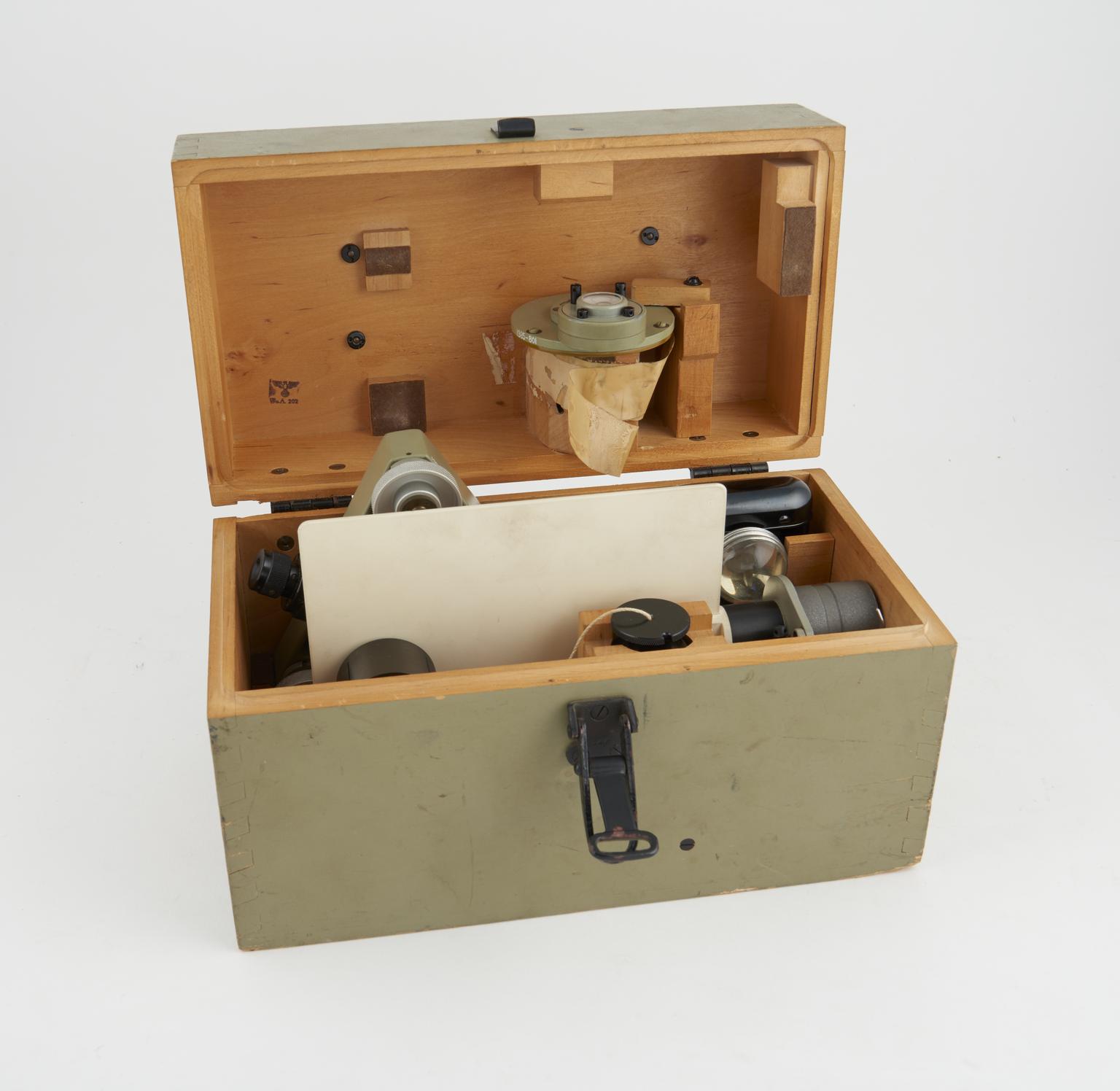 Theodolite target | Science Museum Group Collection