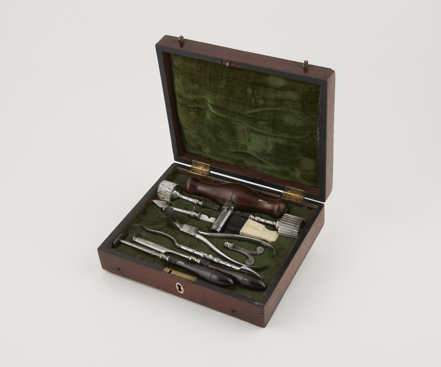 Trephination set, cased, London, England, 1771-1800 | Science Museum ...