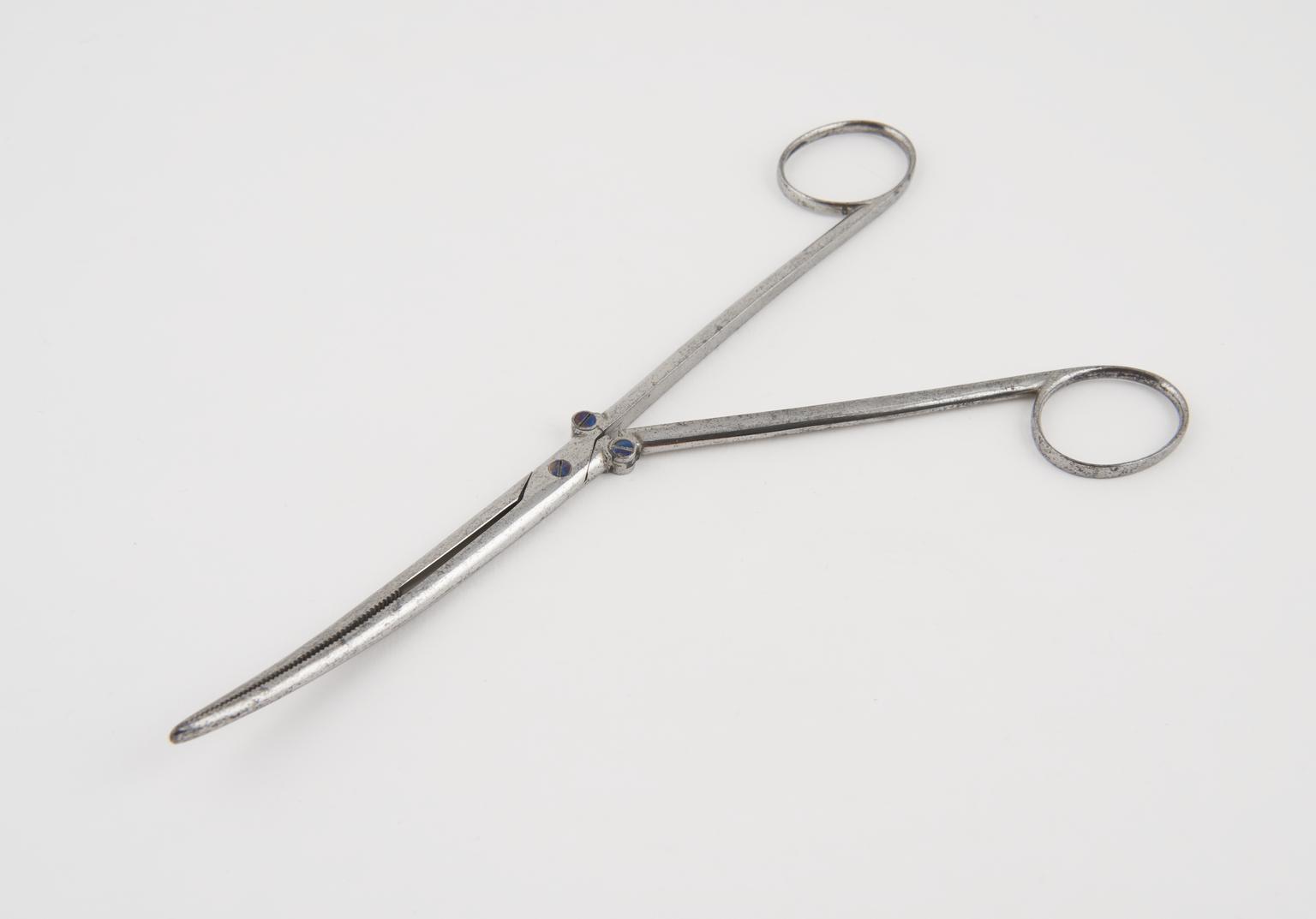 Forceps, steel, hinged shafts | Science Museum Group Collection