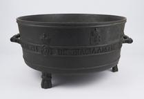 Exchequer standard bushel measure of Queen Elizabeth I, 1601 | Science ...