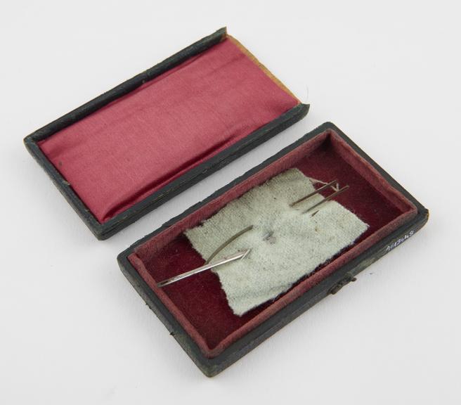 3 suture needles in leather case | Science Museum Group Collection