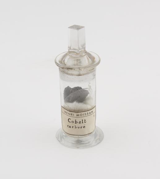 Cobalt carbure in a specimen jar with glass stopper | Science Museum ...
