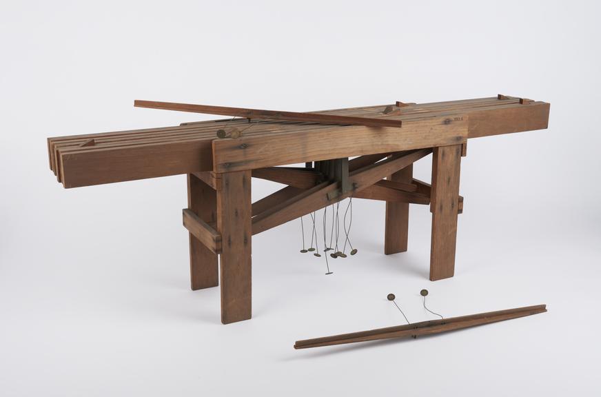 Model of a machine for solving equations | Science Museum Group Collection