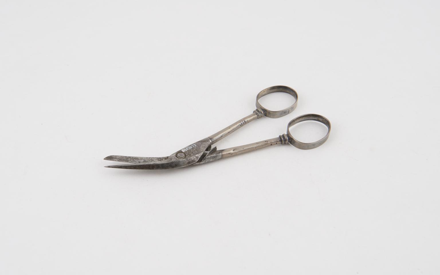 Dressing Scissors | Science Museum Group Collection