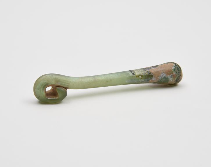 Glass bell clapper, Roman, 251-450AD | Science Museum Group Collection