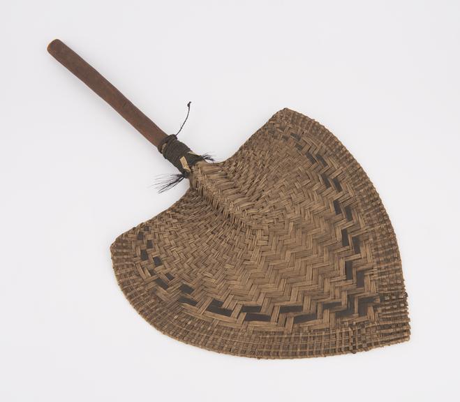 Woven grass fan, 1901-1933 | Science Museum Group Collection