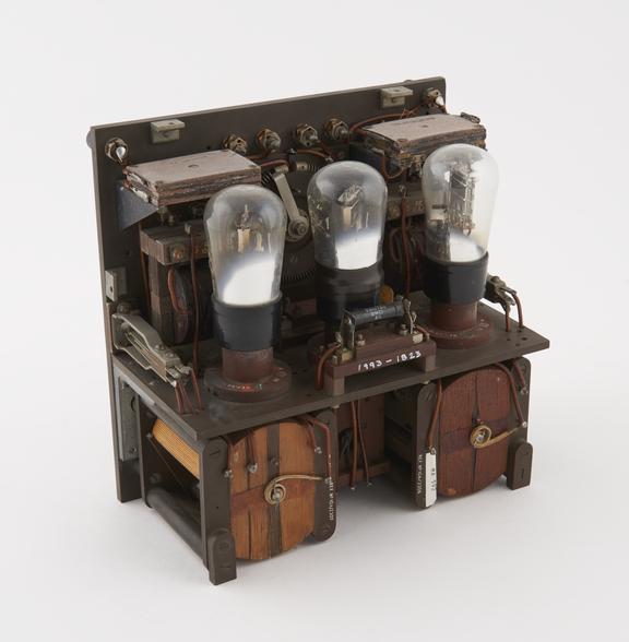 Radio receiver model TF. | Science Museum Group Collection