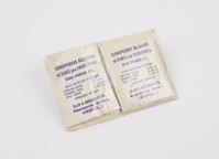 Packets of umbilical cord powder | Science Museum Group Collection
