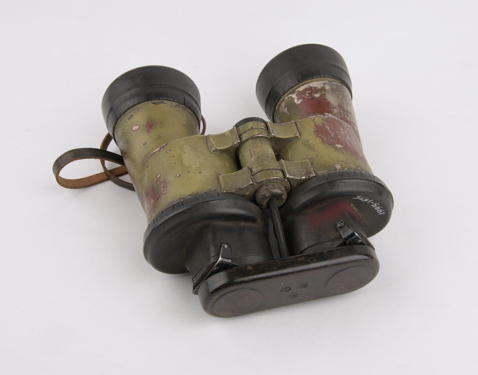 Zeiss 7x50 binocular with Porro-II prisms and coated optics | Science ...