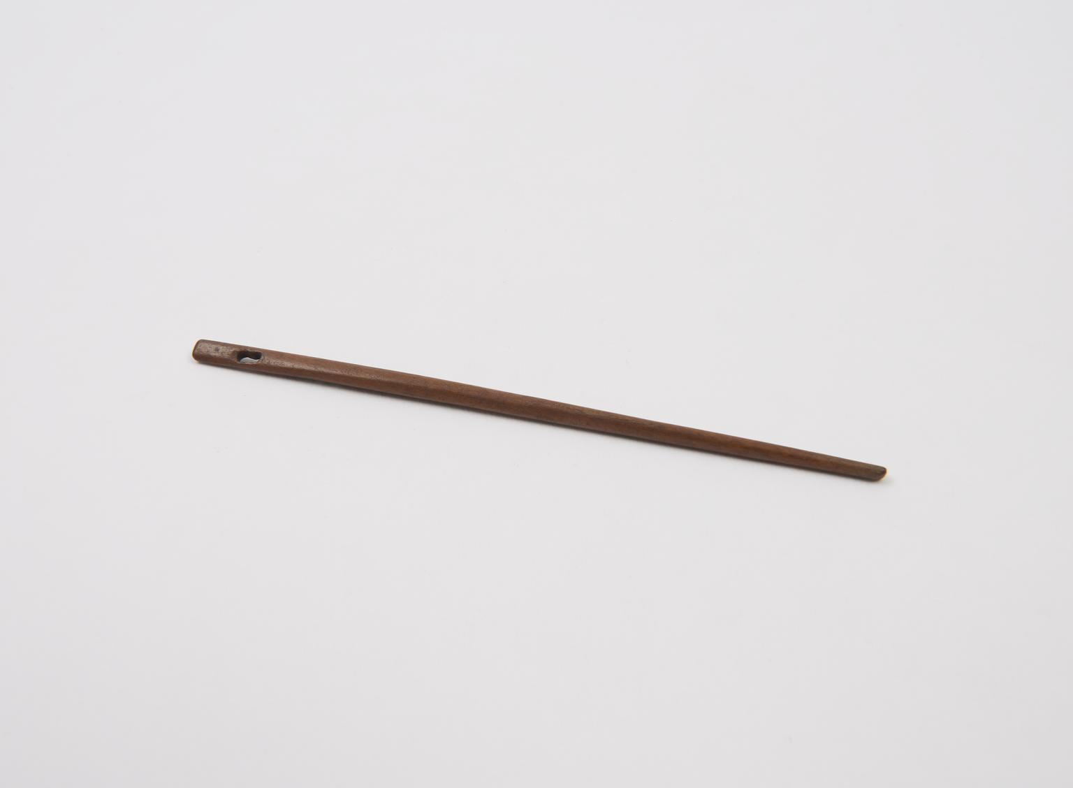 Needle, bone, Roman | Science Museum Group Collection