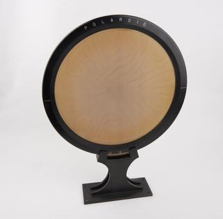 Ten-inch circular polaroid disc | Science Museum Group Collection