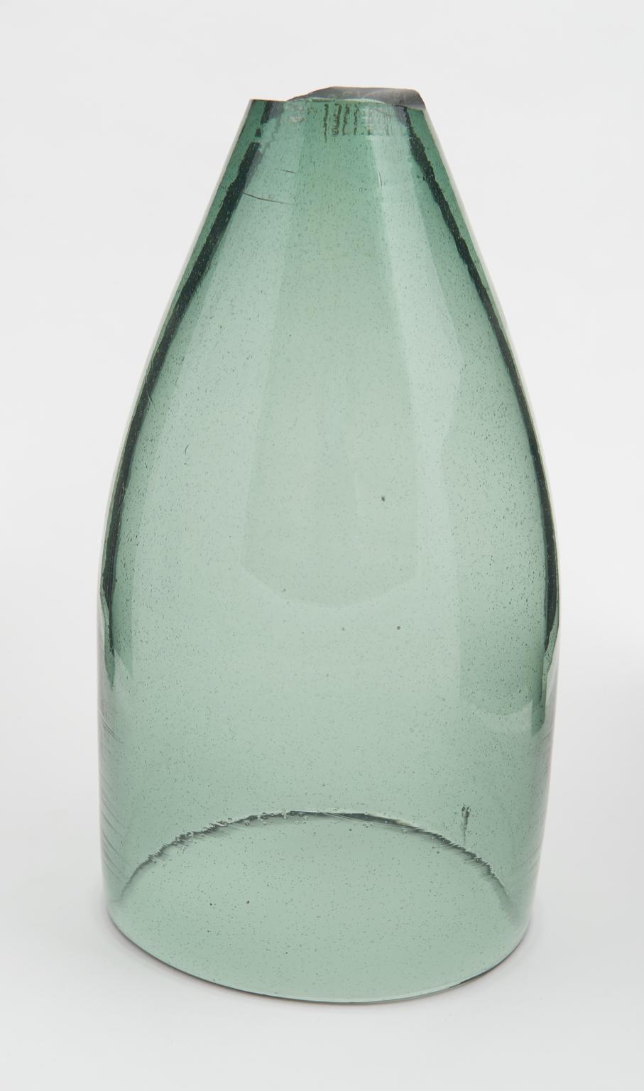 Models showing stages in manufacture of sheet glass by the cylinder ...