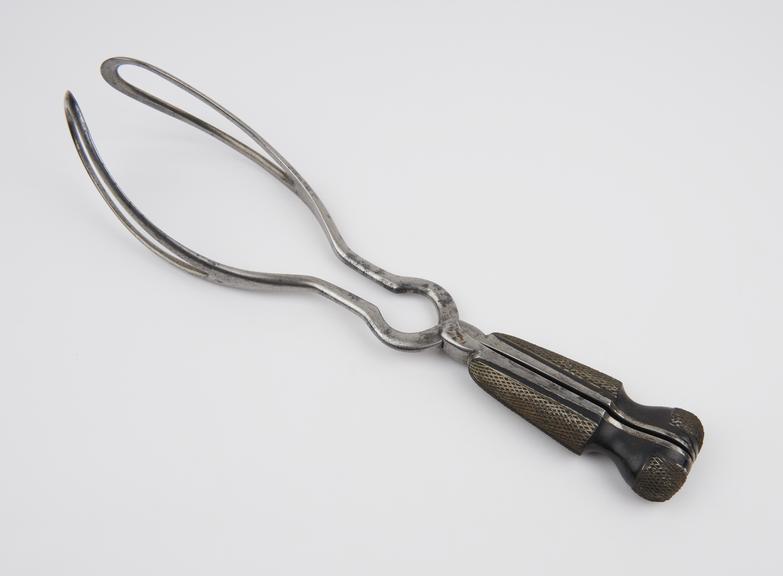 Barnes obstetrical forceps | Science Museum Group Collection